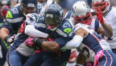 NFL Players Now Expected to Wash Hands Before, After Each Play | GomerBlog