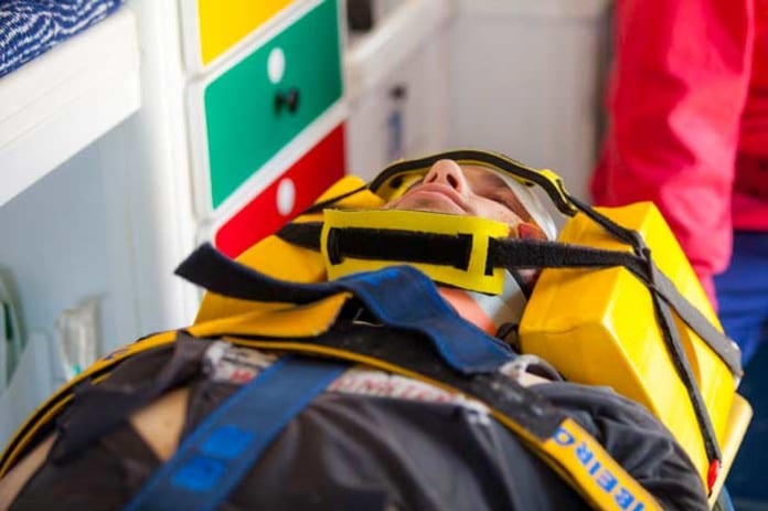 Medical Student Dislocates C-Spine Due to Overzealous Nodding | GomerBlog